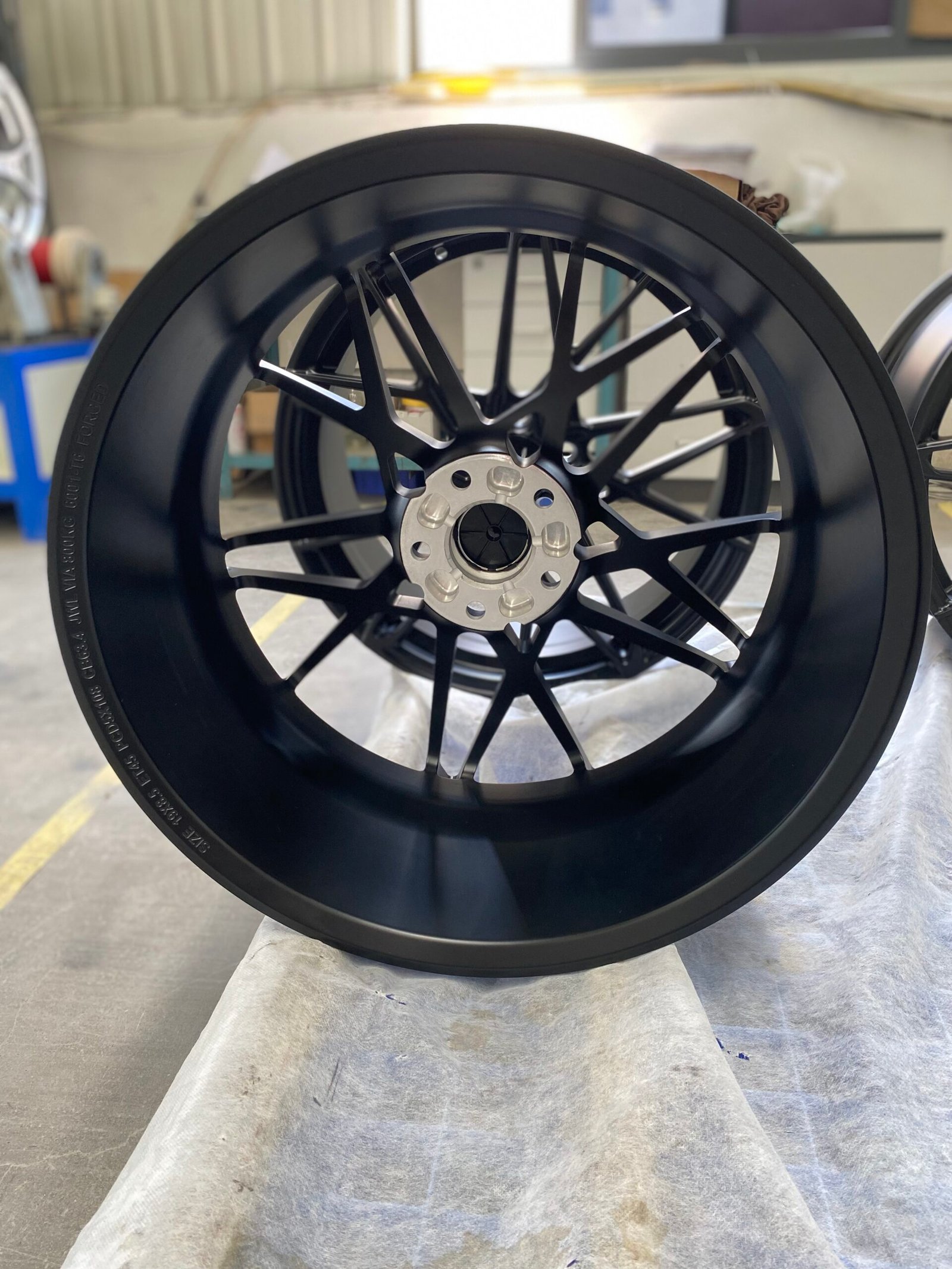 Volvo Polestar 2 forged wheels,,鍛造 ホイール，кованые диски，диски харьков ...